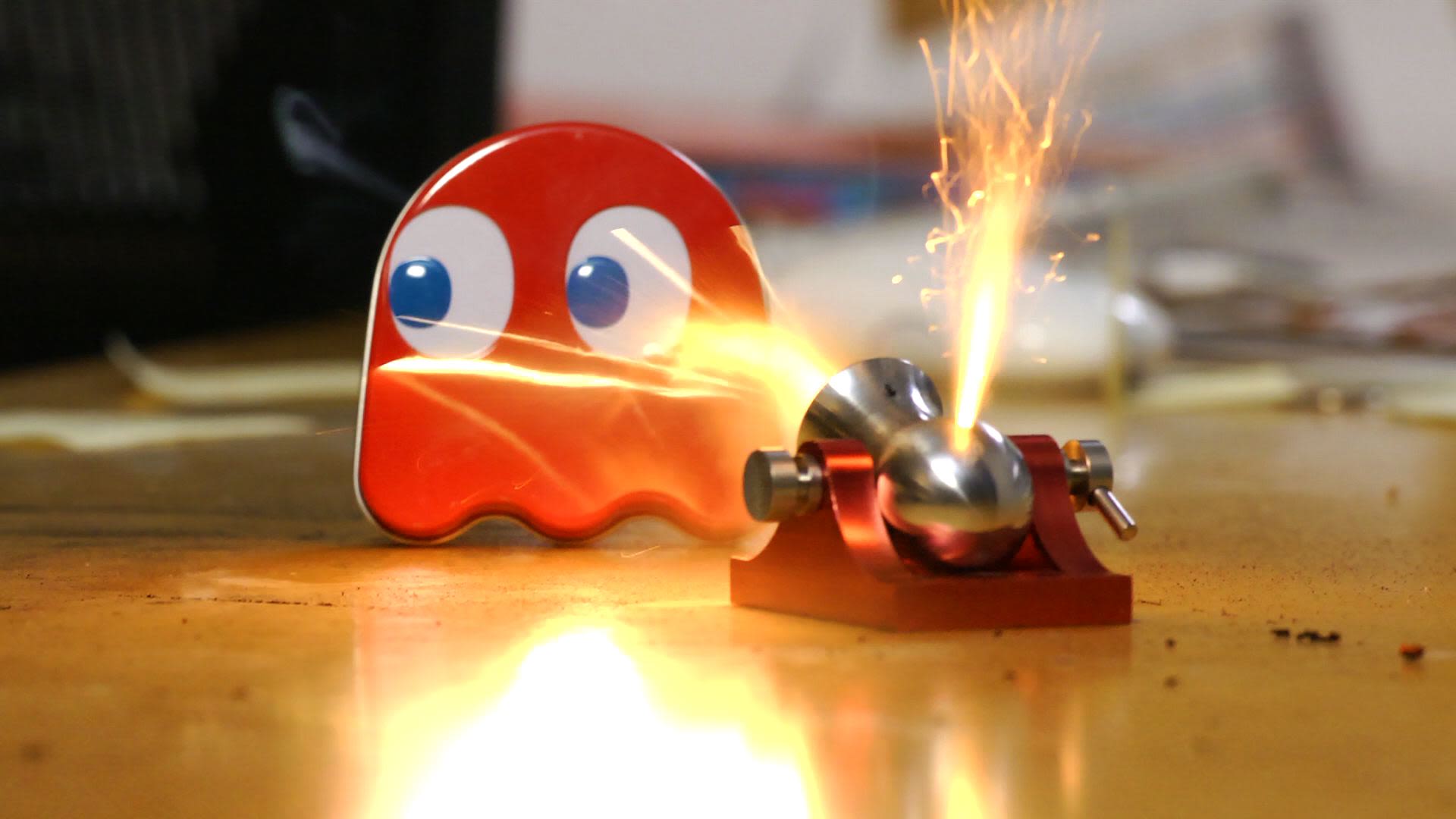 Watch Most Dangerous Object in the Office: Pocket Artillery Mini Cannon ...