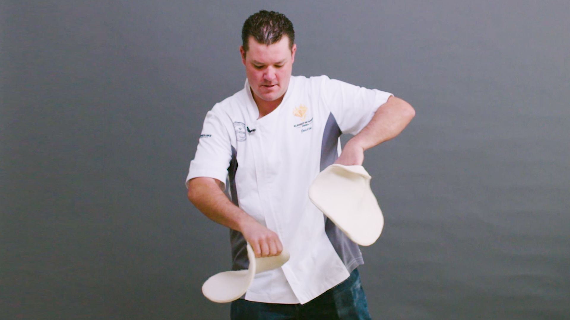Watch How This Guy Became a Pizza Spinning World Champion | Obsessed ...