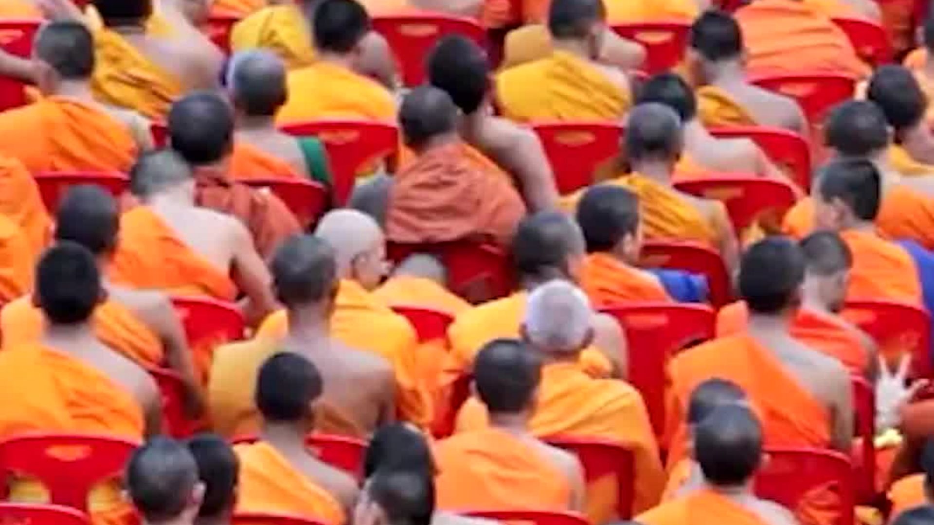 Watch Study of Buddhist Monks Finds Meditation Alters Brain Activity ...
