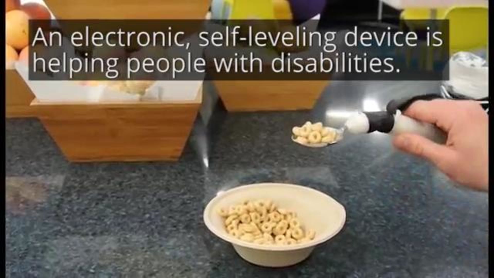 Watch Liftware Level, il cucchiaio smart per chi soffre di deficit ...