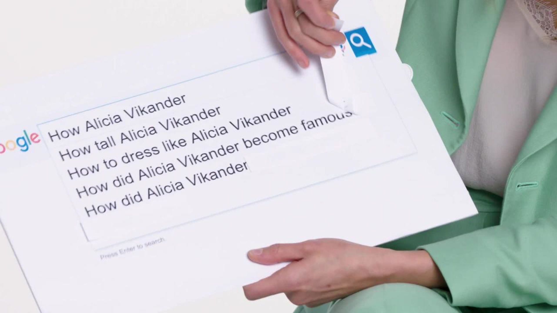 Watch Autocomplete Interview - Alicia Vikander | Wired Italia