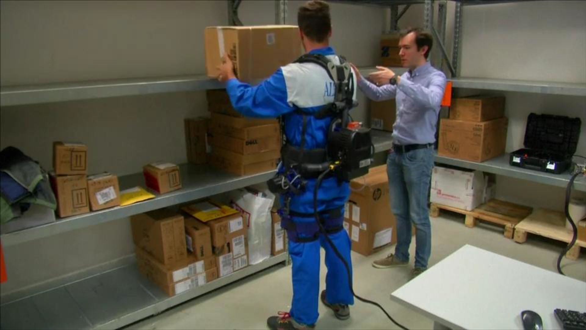 Watch Robo Mate, lâ€™esoscheletro per sollevare i carichi pesanti ...