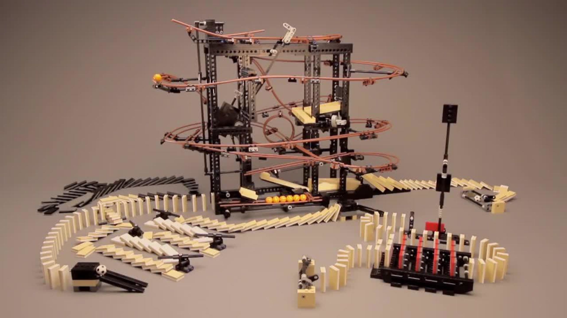 Watch Lego Physics, giochi sempre piĂ¹ complicati | Wired Italia