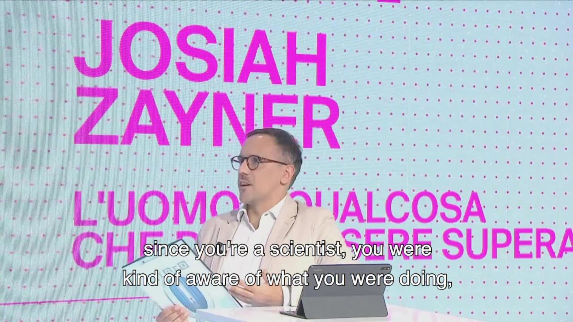 Watch Josiah Zayner e il biohacking che dà potere alle persone | Wired ...