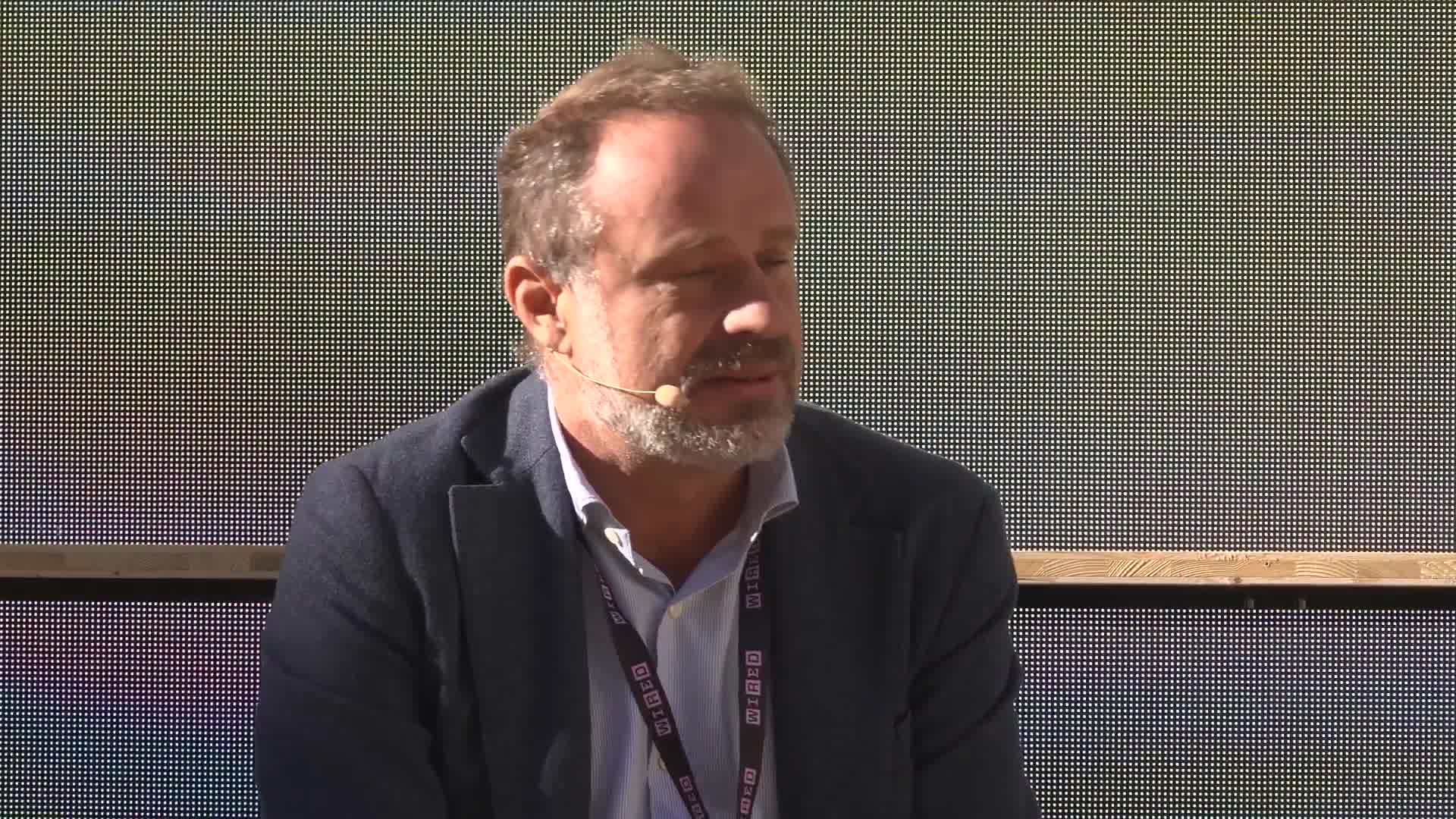 Watch IA e coscienza: materia intelligente, al Wired Next Fest 2025 | Le interviste del Wired ...