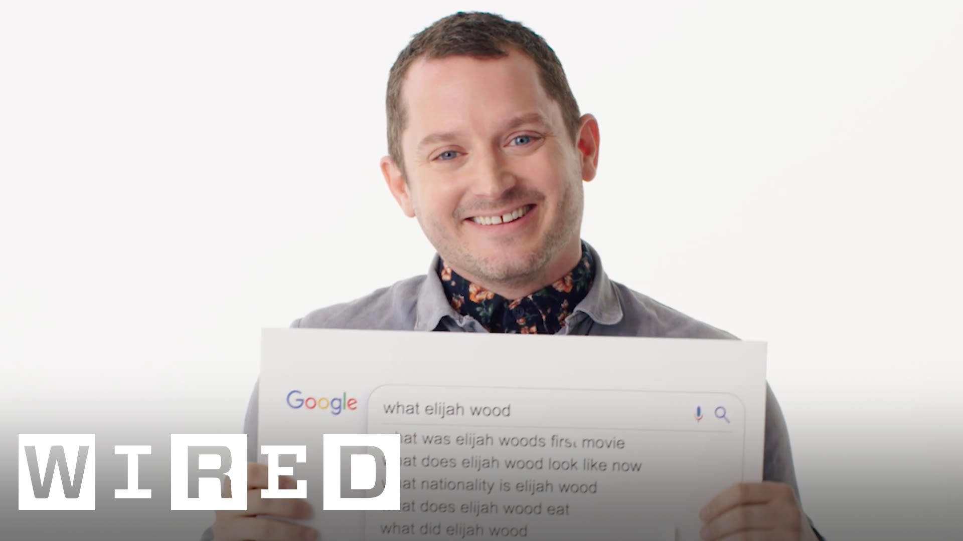 Watch イライジャ・ウッドが「最も検索された質問」に答える | Autocomplete Interviews ...